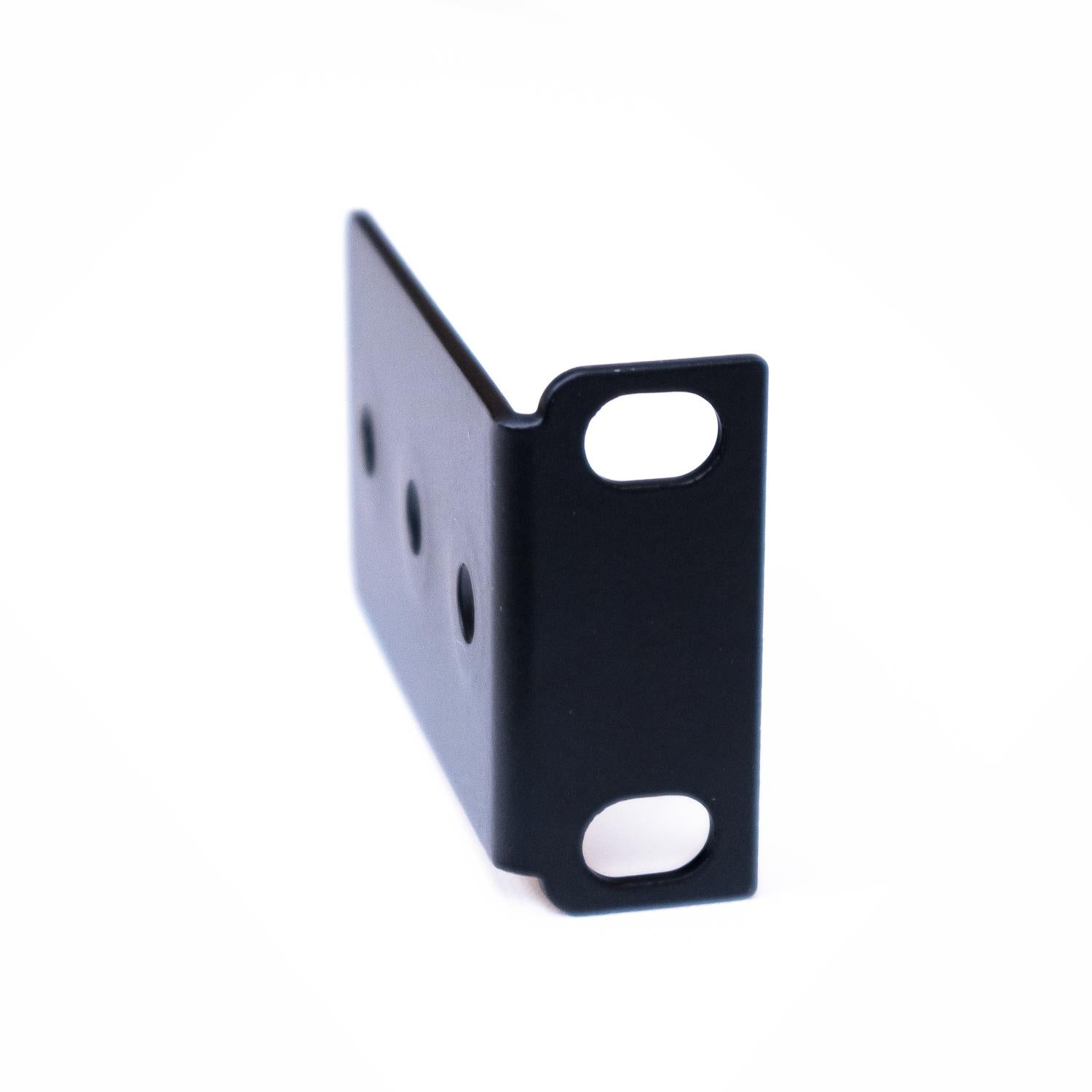 Focusrite Rack Ear for Scarlett 18i20 (3rd Gen) Interface - Right/Left ...