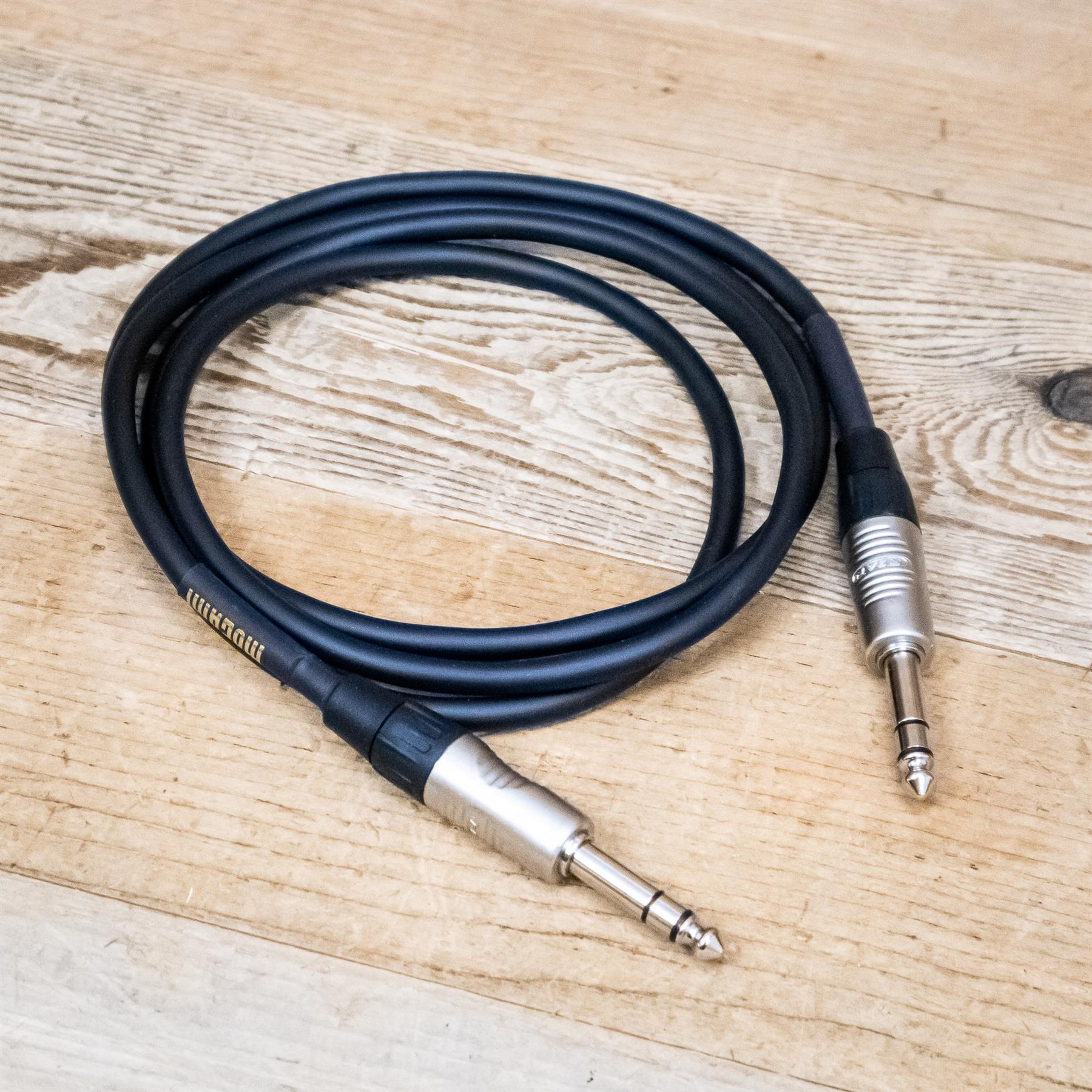 Open Box Mogami 5-Foot CorePlus MCP SS 05 1/4" TRS Cable – Pixel Pro Audio