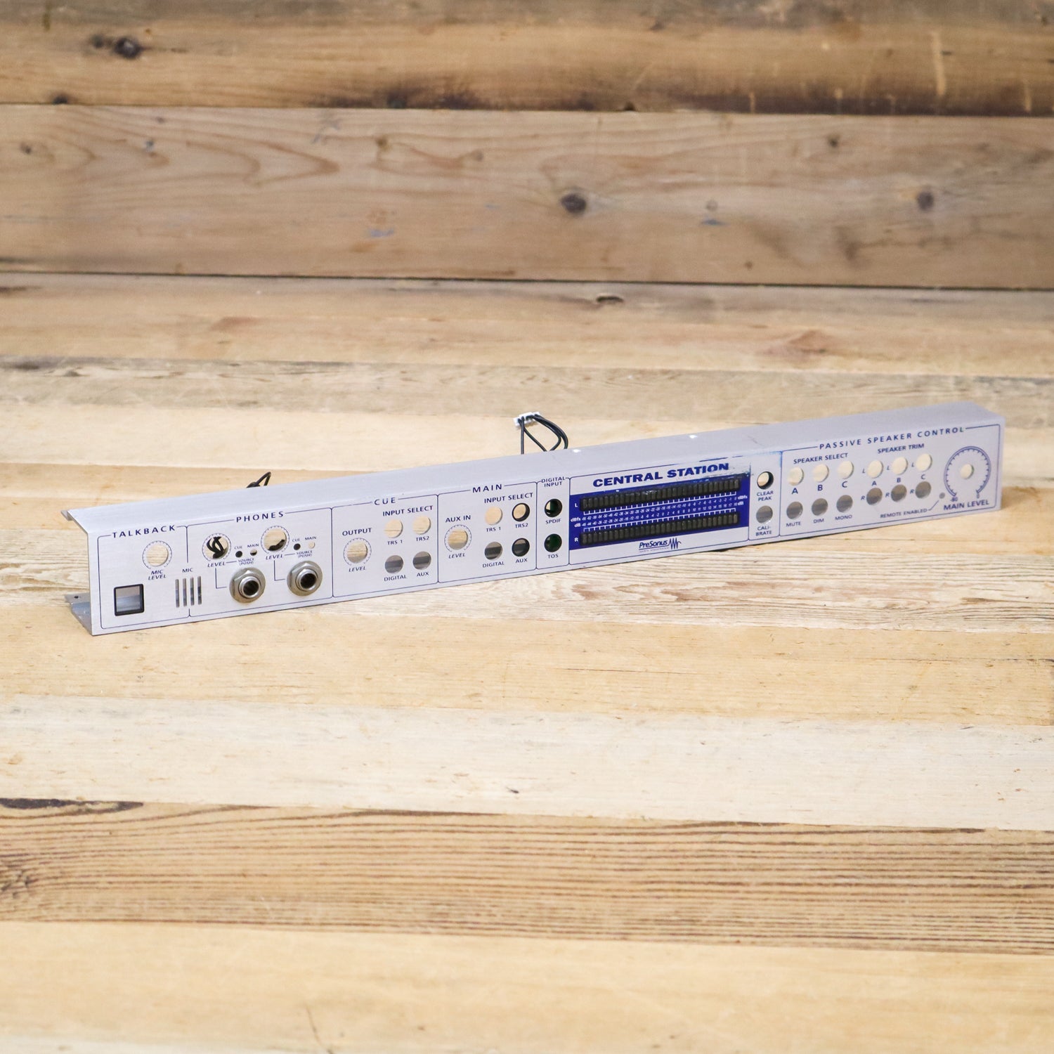 PreSonus Central Station Front Panel with Meters – Pixel Pro Audio