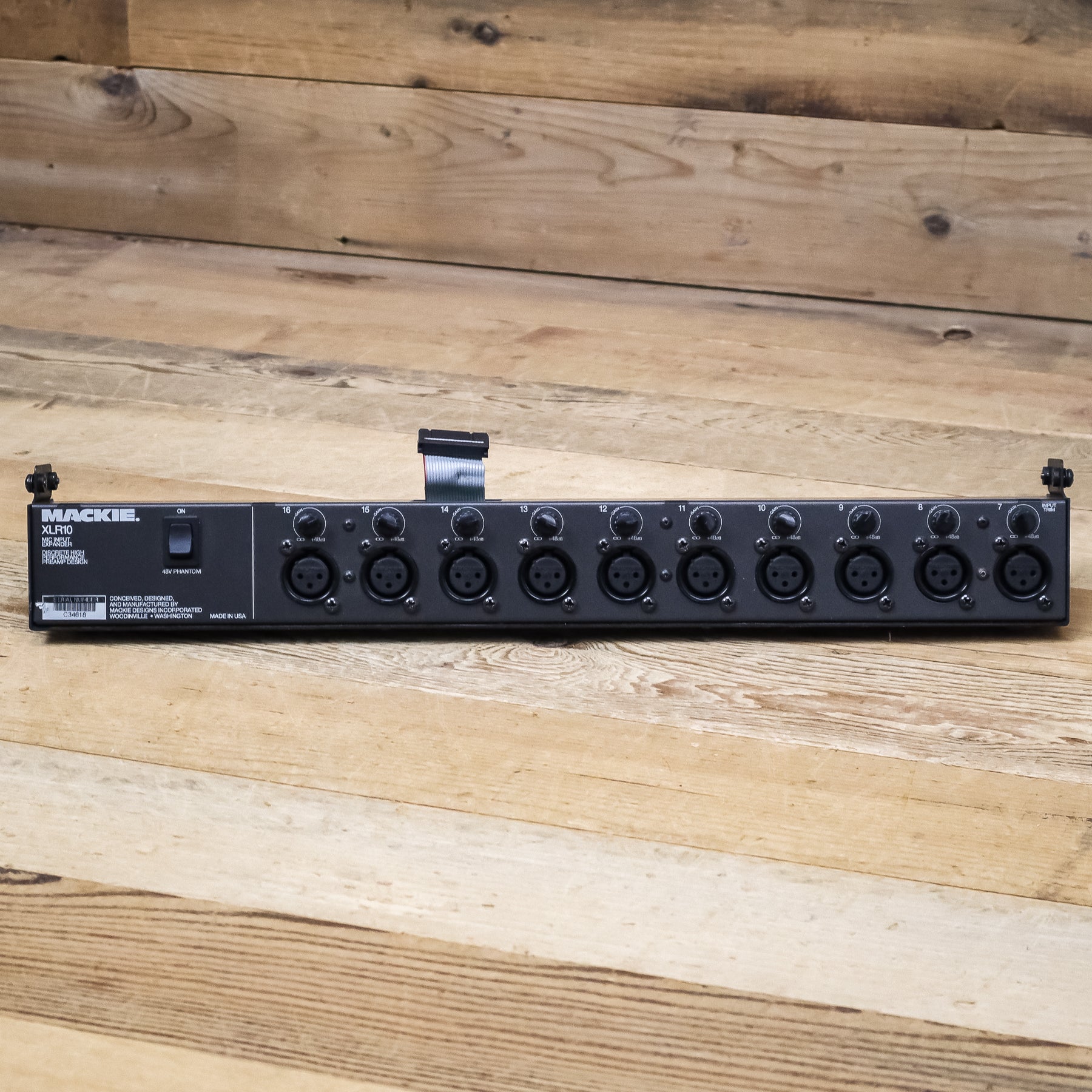 Mackie XLR-10 (XLR10) 10-Channel XLR Microphone Input Expander for CR ...